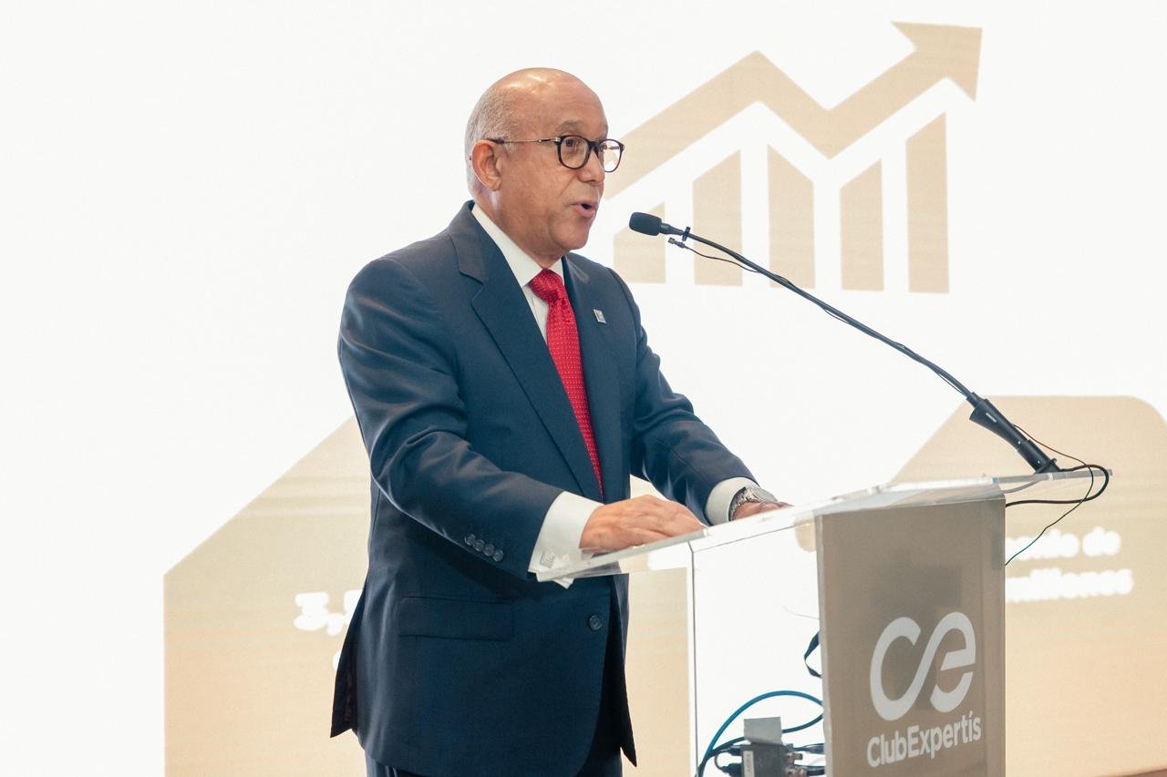 Héctor Corominas: reconocimientos a Ercilia Pepín perpetúan los más ...